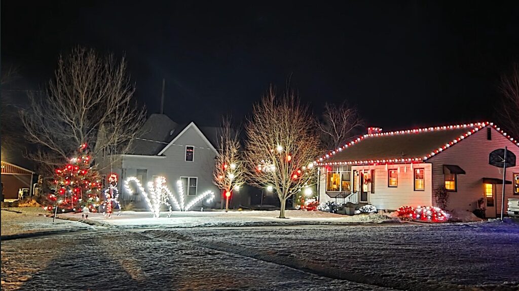 Dysart Lions Club 2025 Christmas lights contest winners | News, Sports ...